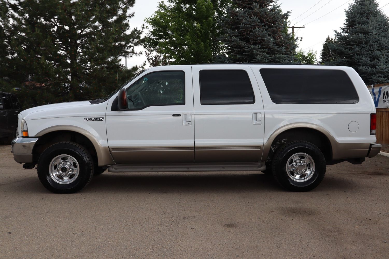 2004 Ford Excursion Eddie Bauer | Victory Motors of Colorado