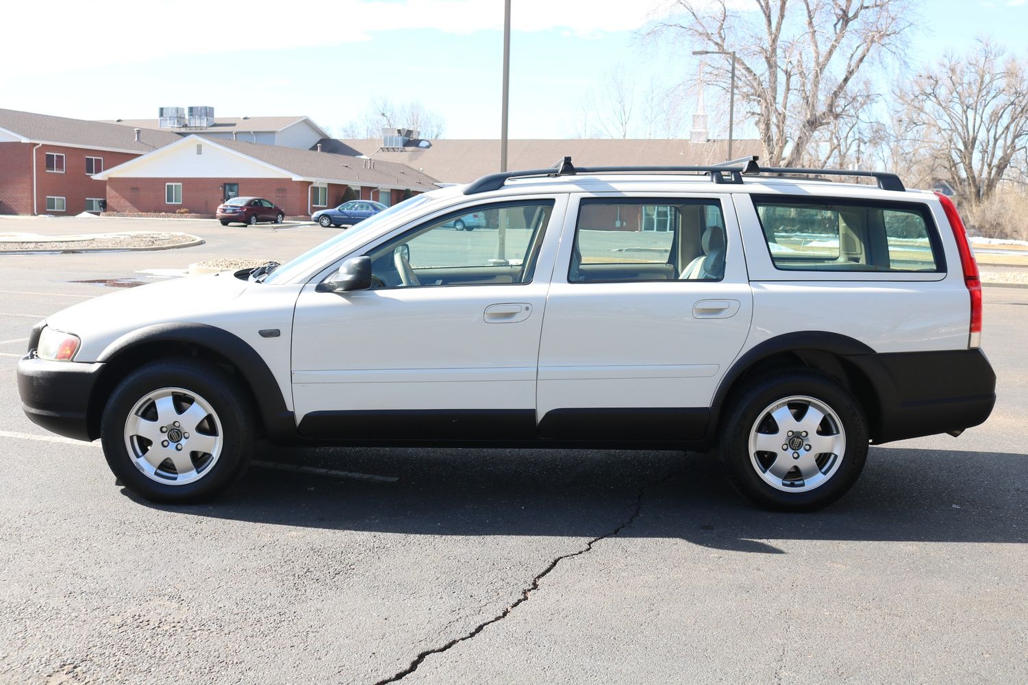 2002 Volvo XC-70 AWD | Victory Motors of Colorado