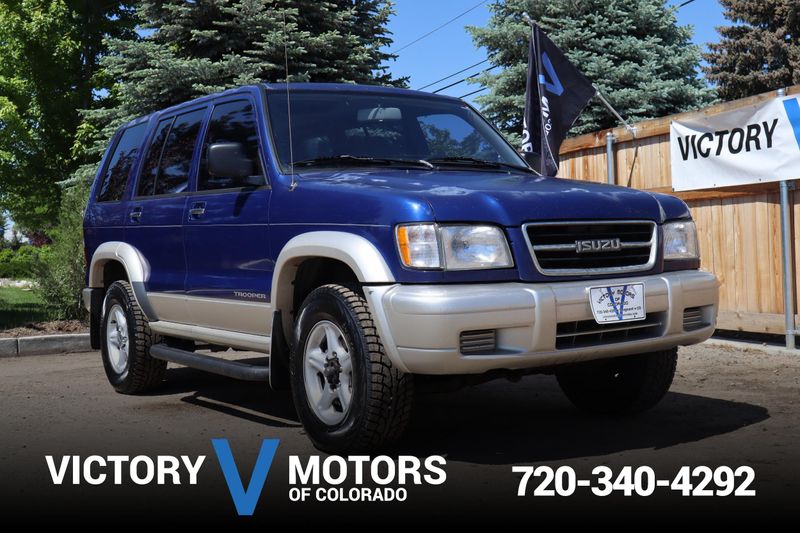 1999 Isuzu Trooper Photos