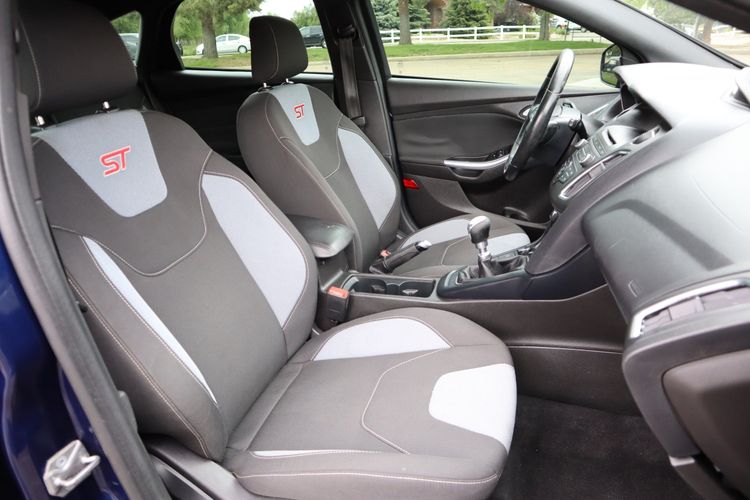 2016 Ford Focus ST | Victory Motors of Colorado