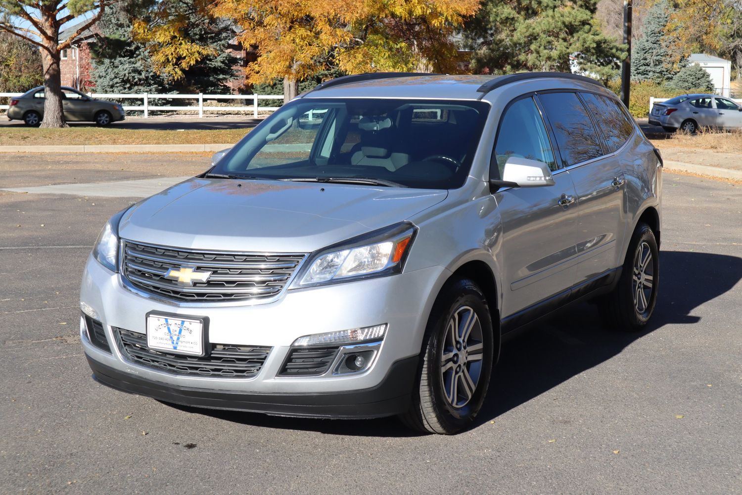 2016 Chevrolet Traverse LT | Victory Motors of Colorado