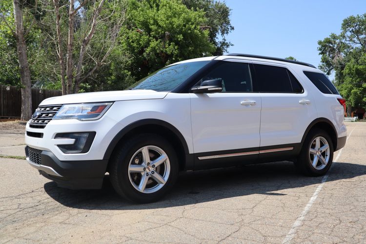 2016 Ford Explorer XLT | Victory Motors of Colorado