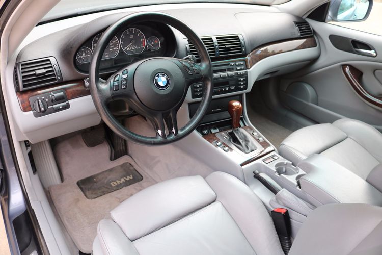 2001 BMW 330CI | Victory Motors of Colorado
