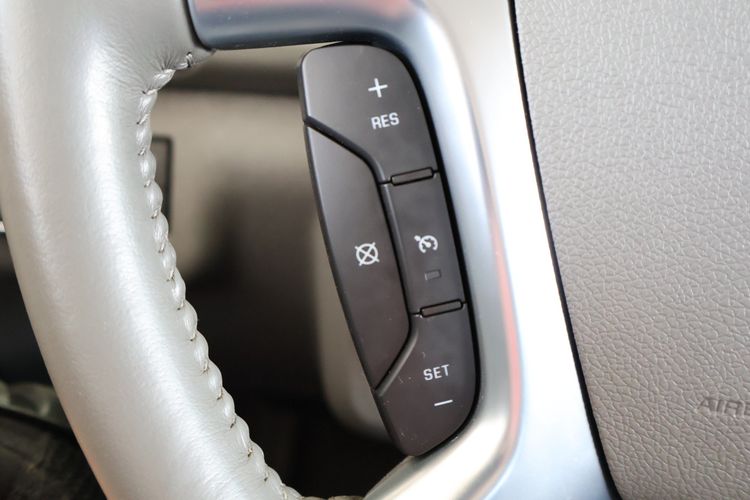 2015 Chevrolet Traverse LT | Victory Motors of Colorado
