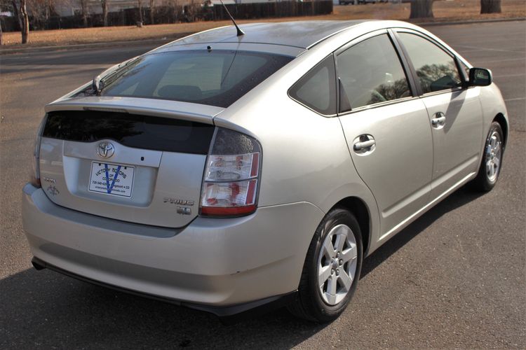 2005 Toyota Prius | Victory Motors of Colorado