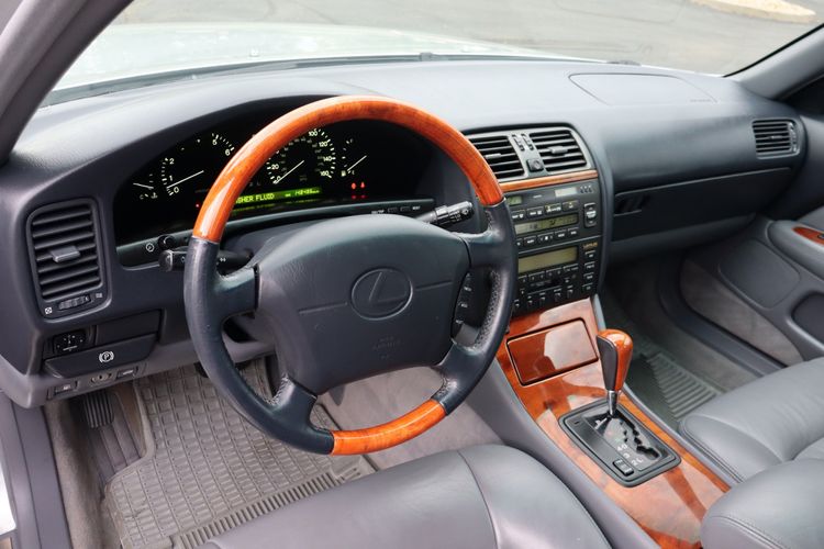 1999 Lexus LS 400 Base | Victory Motors of Colorado