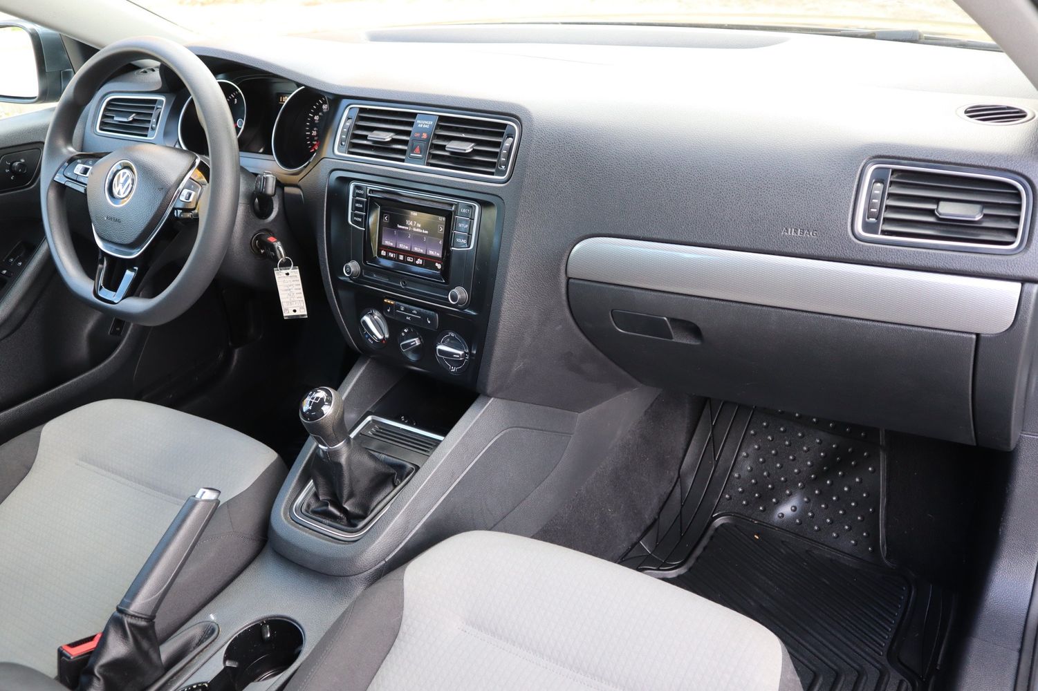 2017 Volkswagen Jetta 1.4T S | Victory Motors of Colorado