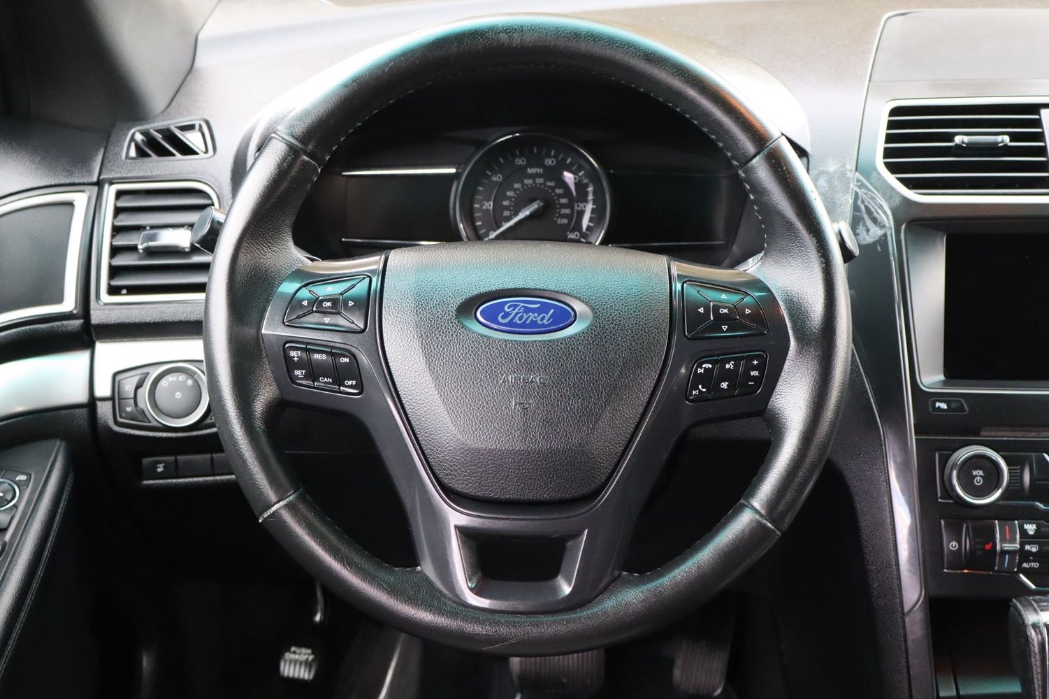 2017 Ford Explorer XLT | Victory Motors of Colorado