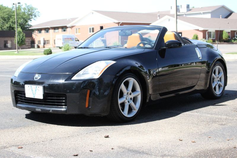 2004 Nissan 350Z Photos