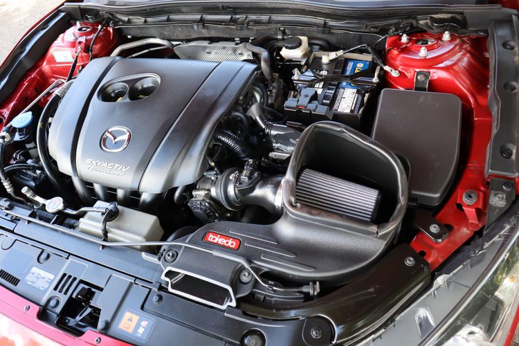 2016 Mazda 3 i Sport | Victory Motors of Colorado