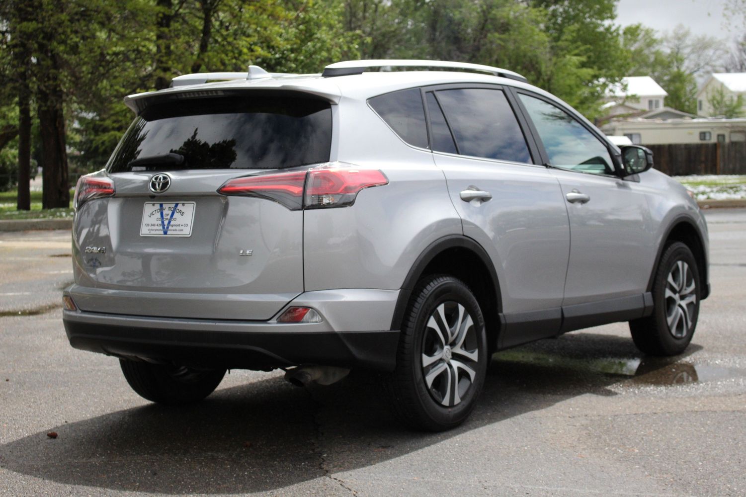 2017 Toyota RAV4 LE | Victory Motors of Colorado