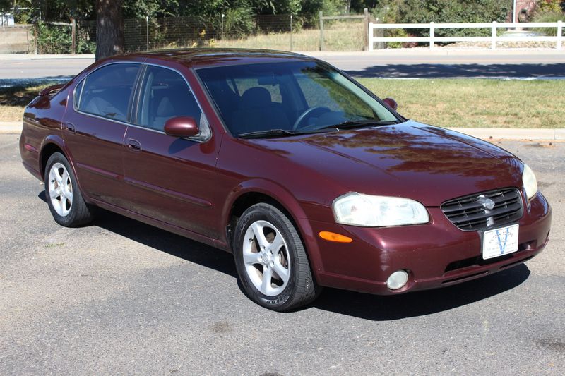 2001 Nissan Maxima Photos
