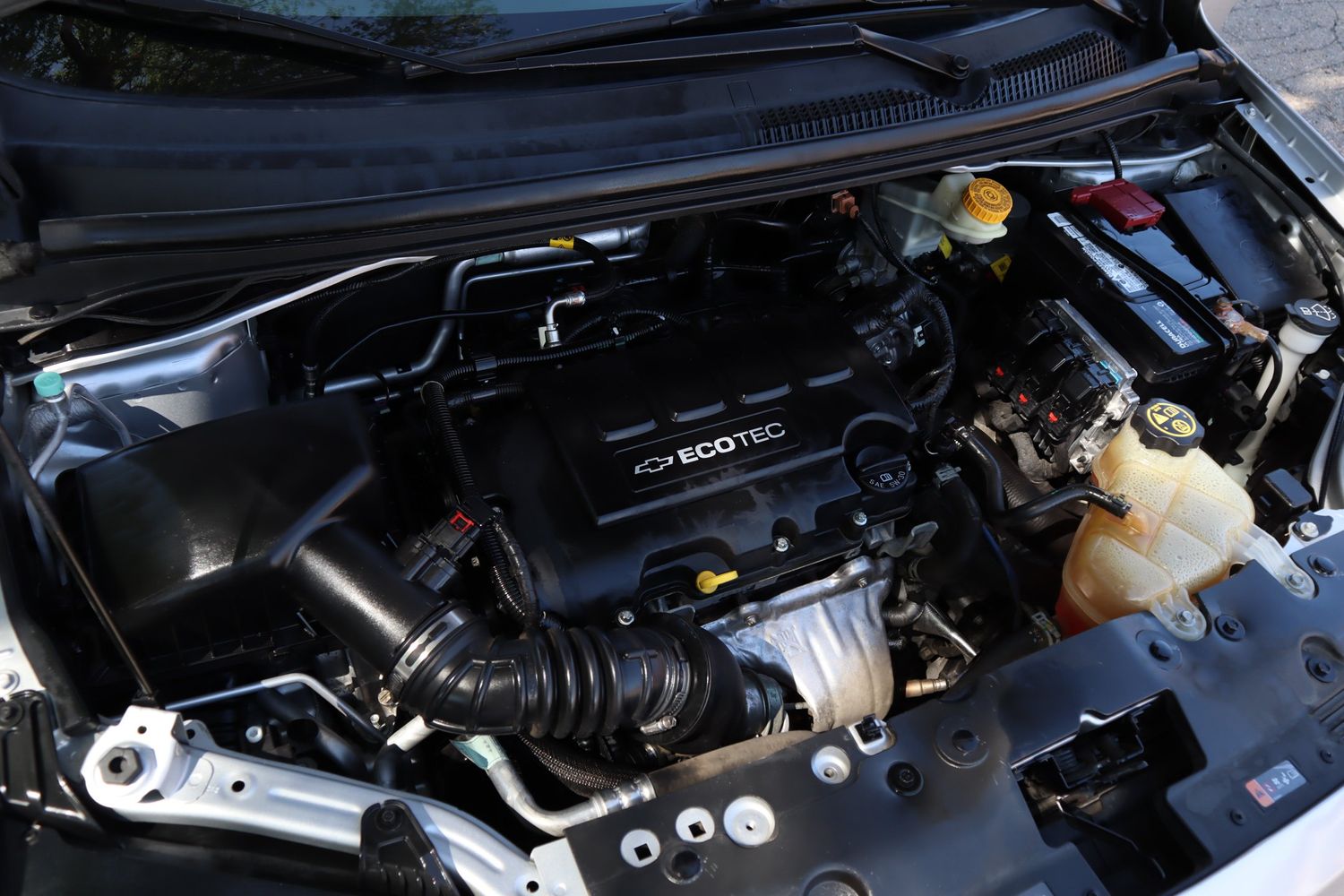 2013 Chevrolet Sonic LT Auto | Victory Motors of Colorado