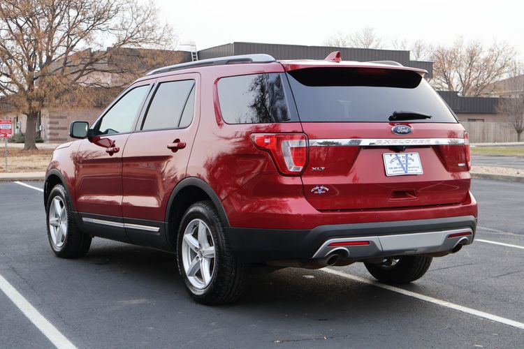 2016 Ford Explorer XLT | Victory Motors of Colorado