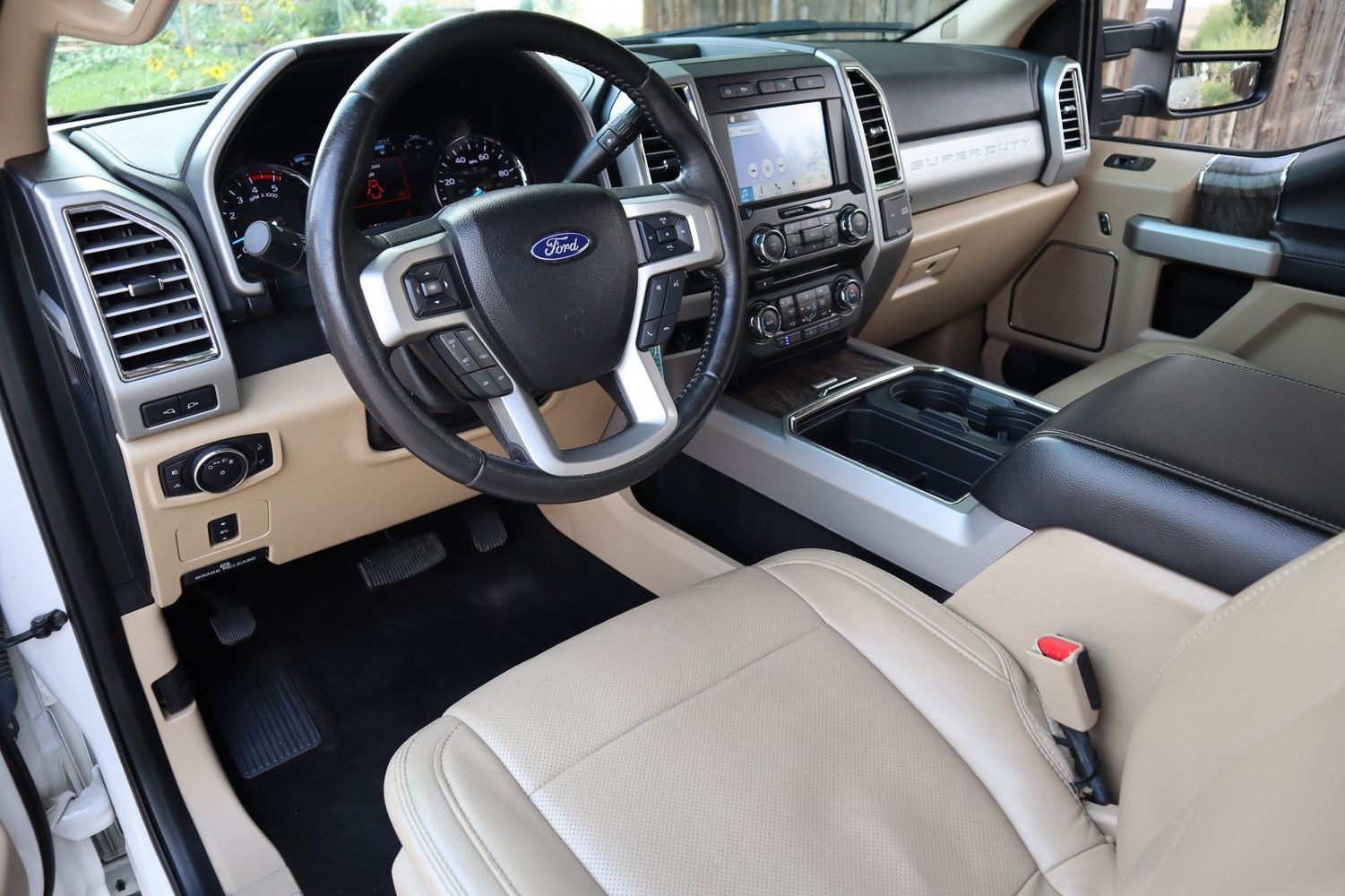 2017 Ford F-350 Super Duty Lariat | Victory Motors of Colorado