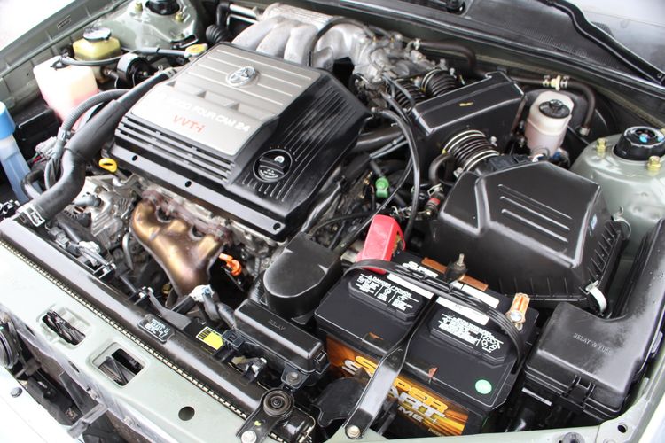 2004 Toyota Avalon XLS | Victory Motors of Colorado