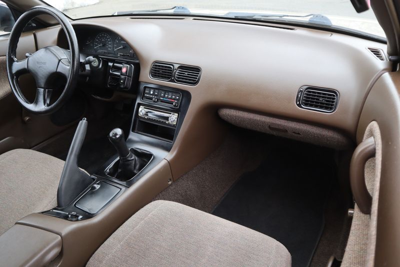 1990 Nissan 240SX Photos