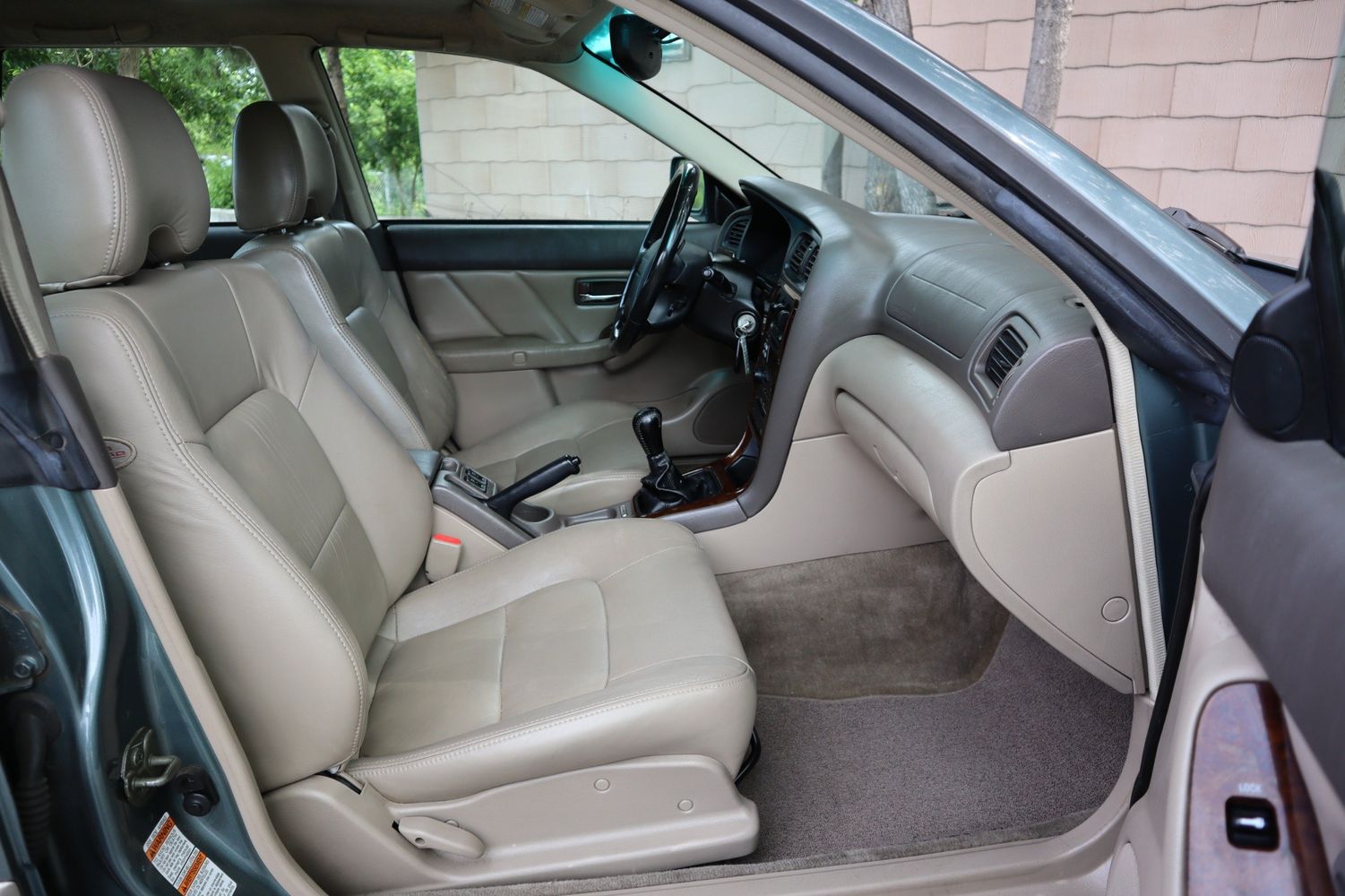 2001 Subaru Outback Limited | Victory Motors of Colorado