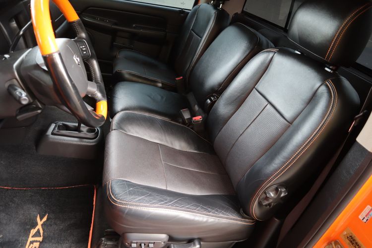 2004 Dodge Ram 1500 SLT | Victory Motors of Colorado