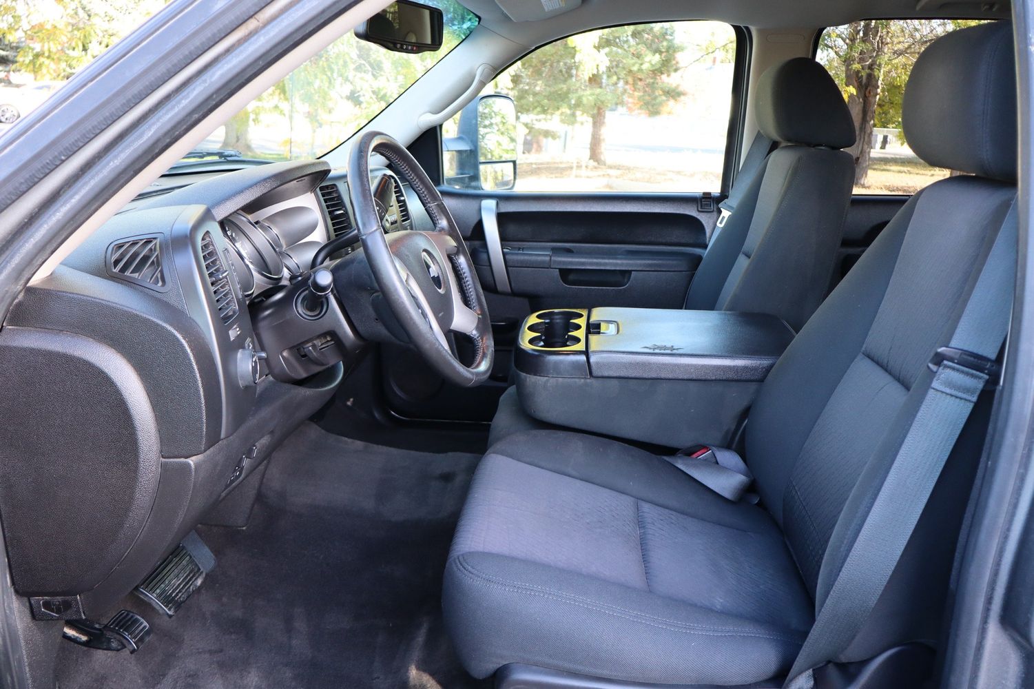 2013 Chevrolet Silverado 2500HD LT | Victory Motors of Colorado