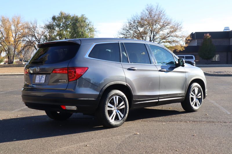 2016 Honda Pilot Photos