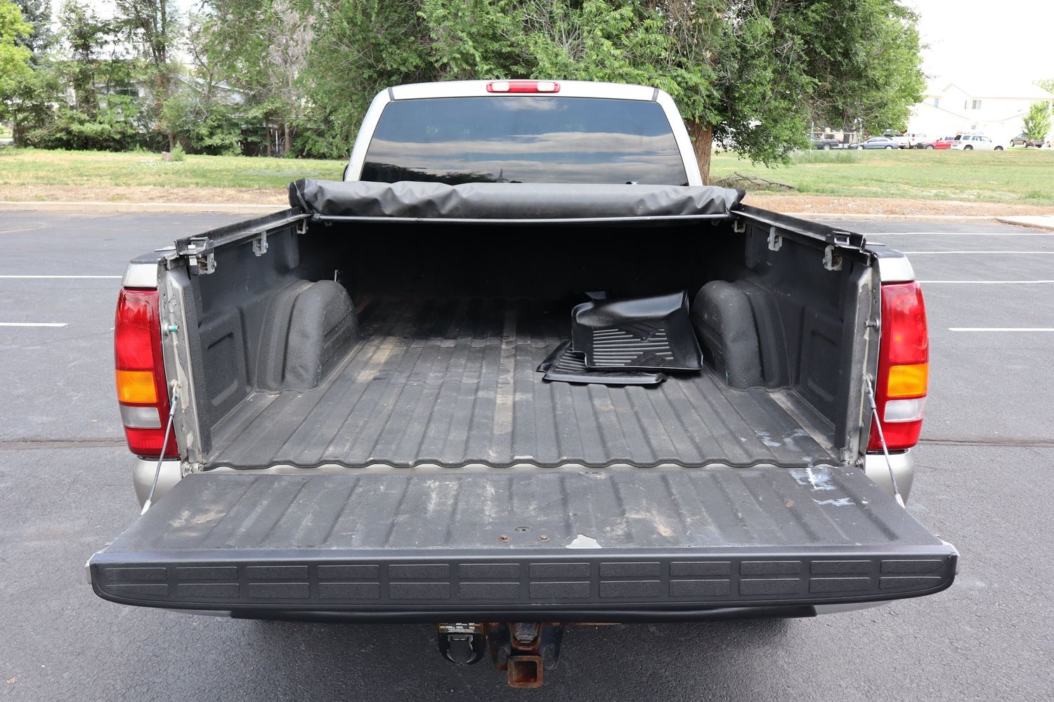 2002 GMC Sierra 2500HD SLT | Victory Motors of Colorado