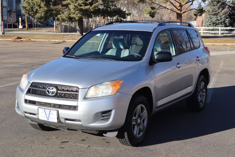 2012 Toyota RAV4 Photos