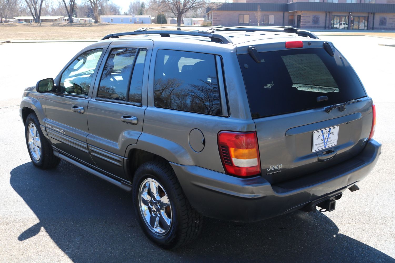 2003 Jeep Grand Cherokee Overland | Victory Motors of Colorado