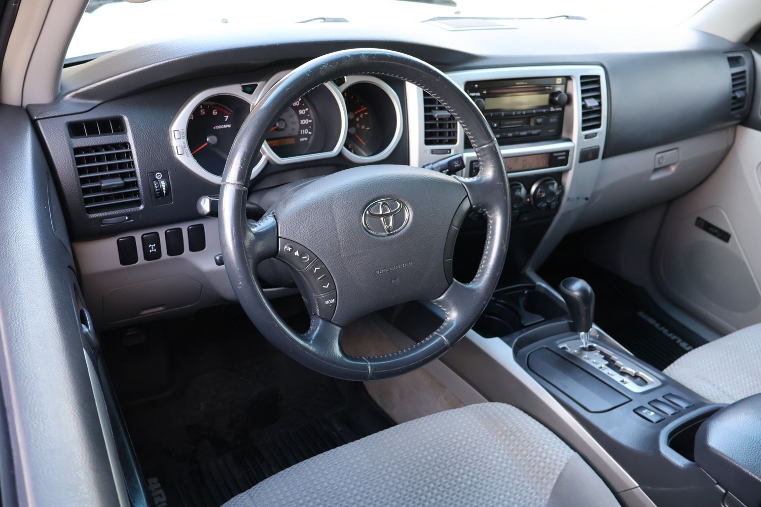 2005 Toyota 4Runner | Victory Motors of Colorado