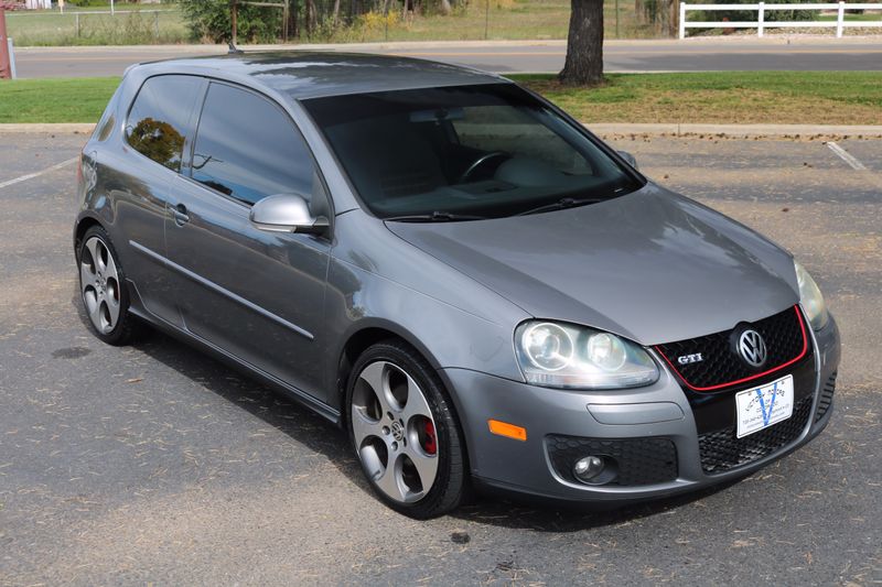2008 Volkswagen GTI Photos