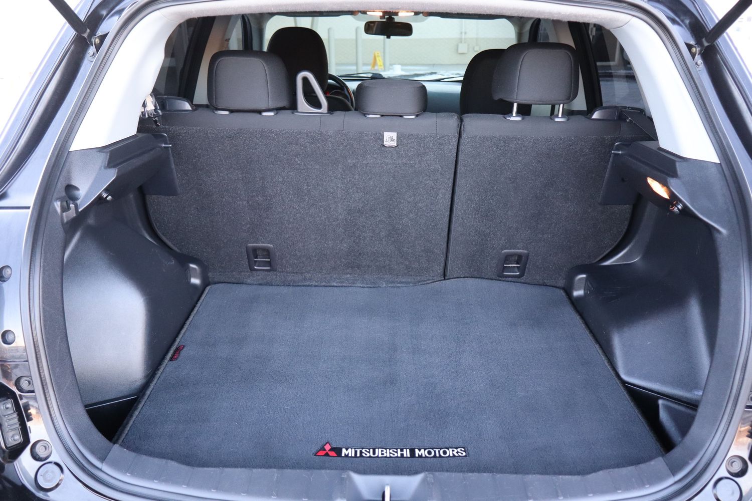 2018 Mitsubishi Outlander Sport LE | Victory Motors of Colorado