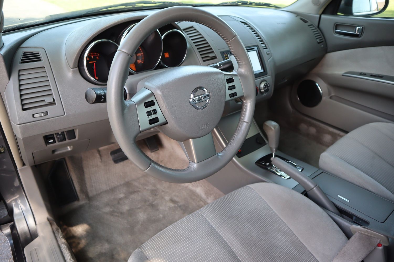 2005 Nissan Altima 3.5 SE | Victory Motors of Colorado