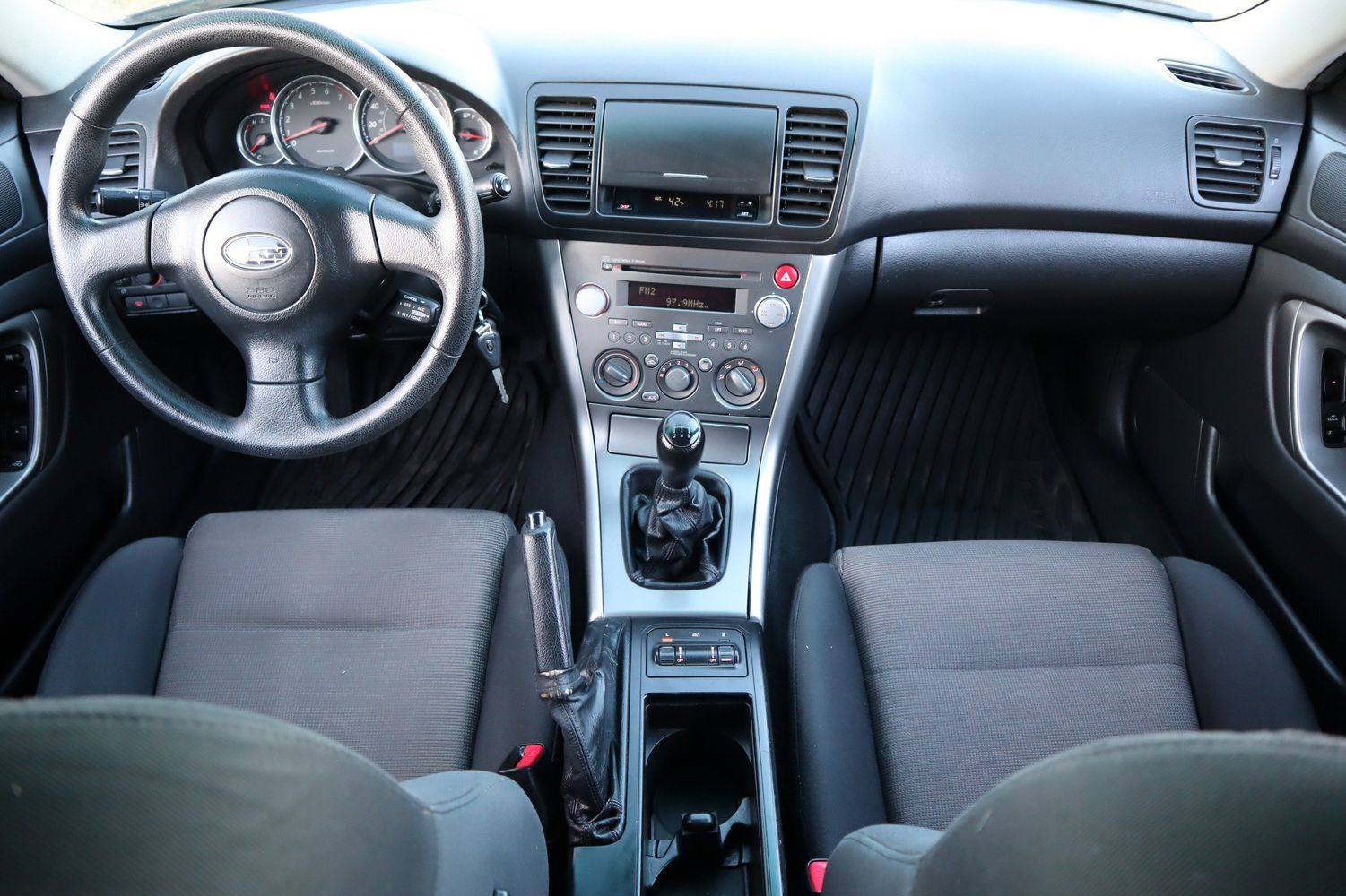 2007 Subaru Legacy Outback 2.5i Basic | Victory Motors of Colorado