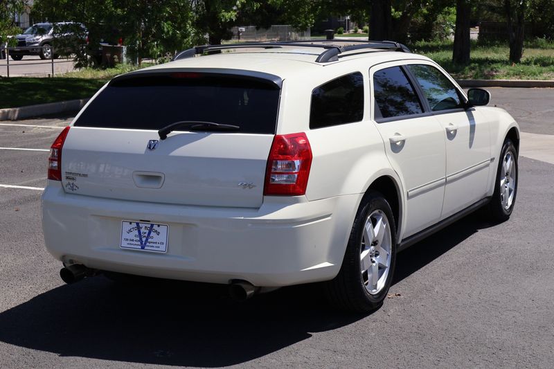 2006 Dodge Magnum Photos