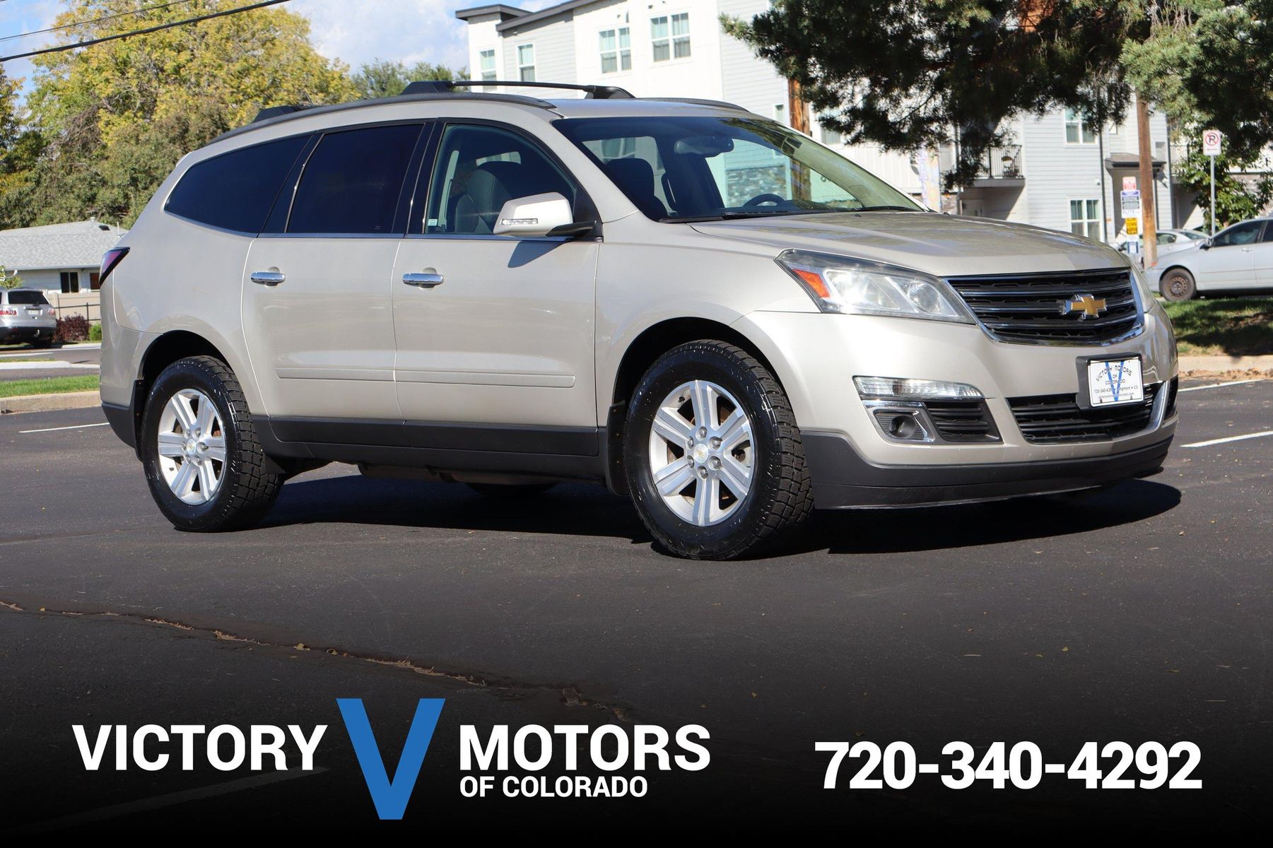 2013 Chevrolet Traverse 2LT | Victory Motors of Colorado