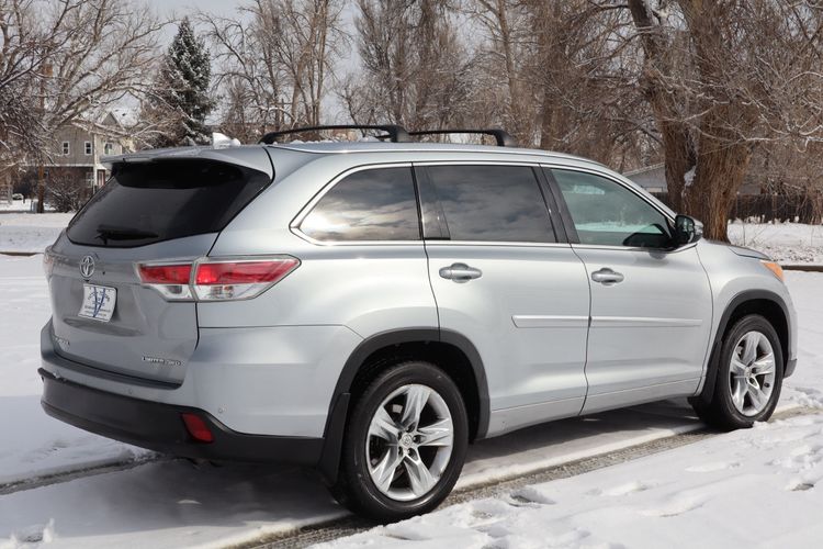 2015 Toyota Highlander Limited Platinum | Victory Motors of Colorado