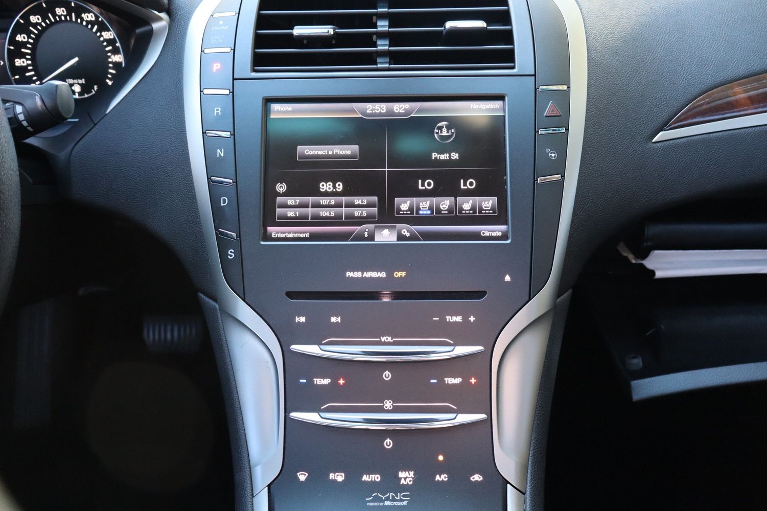 2013 Lincoln MKZ | Victory Motors of Colorado