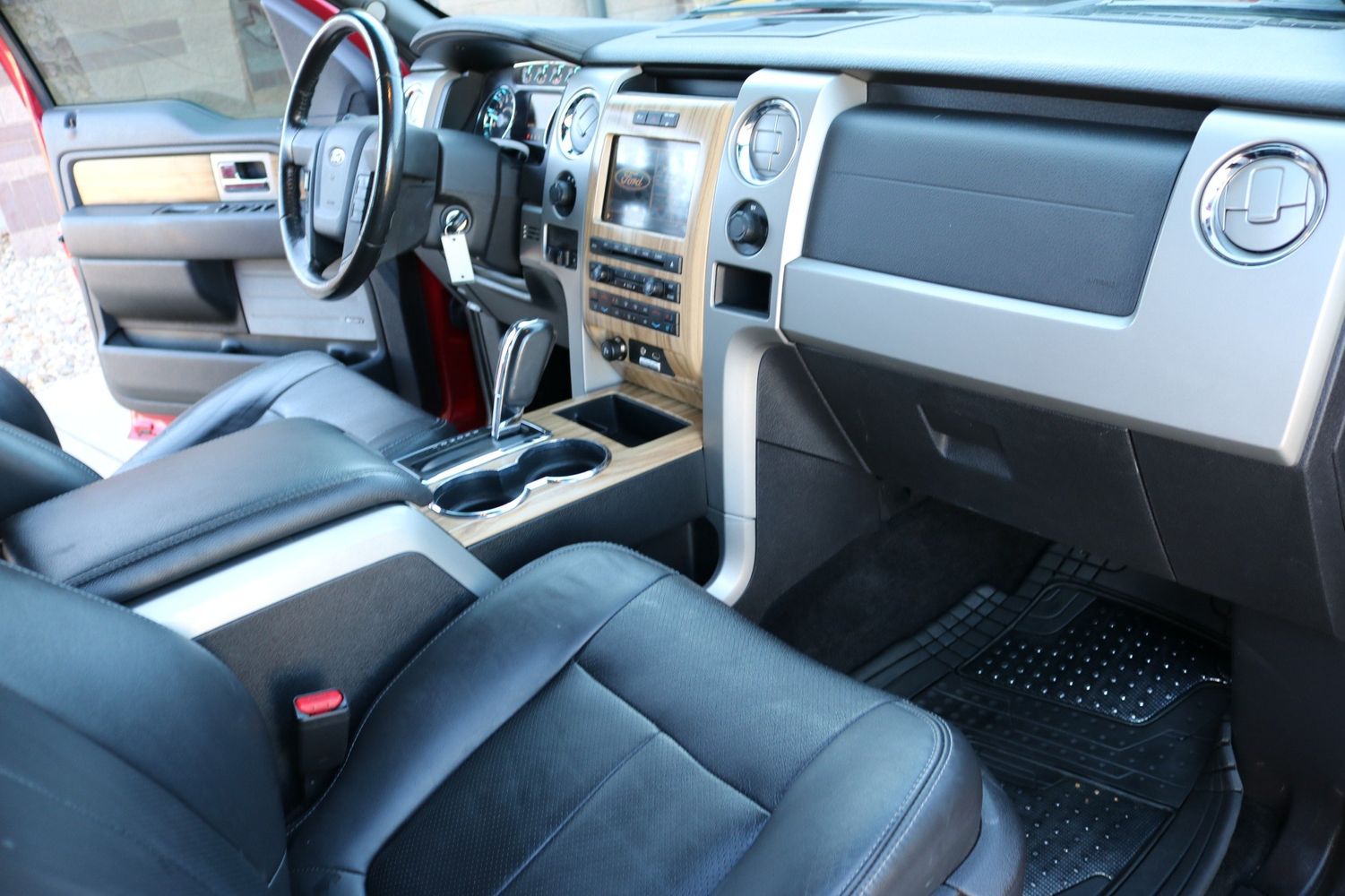 2011 Ford F-150 Lariat | Victory Motors of Colorado