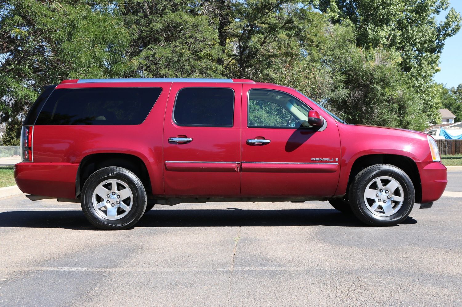 2007 GMC Yukon XL Denali | Victory Motors of Colorado