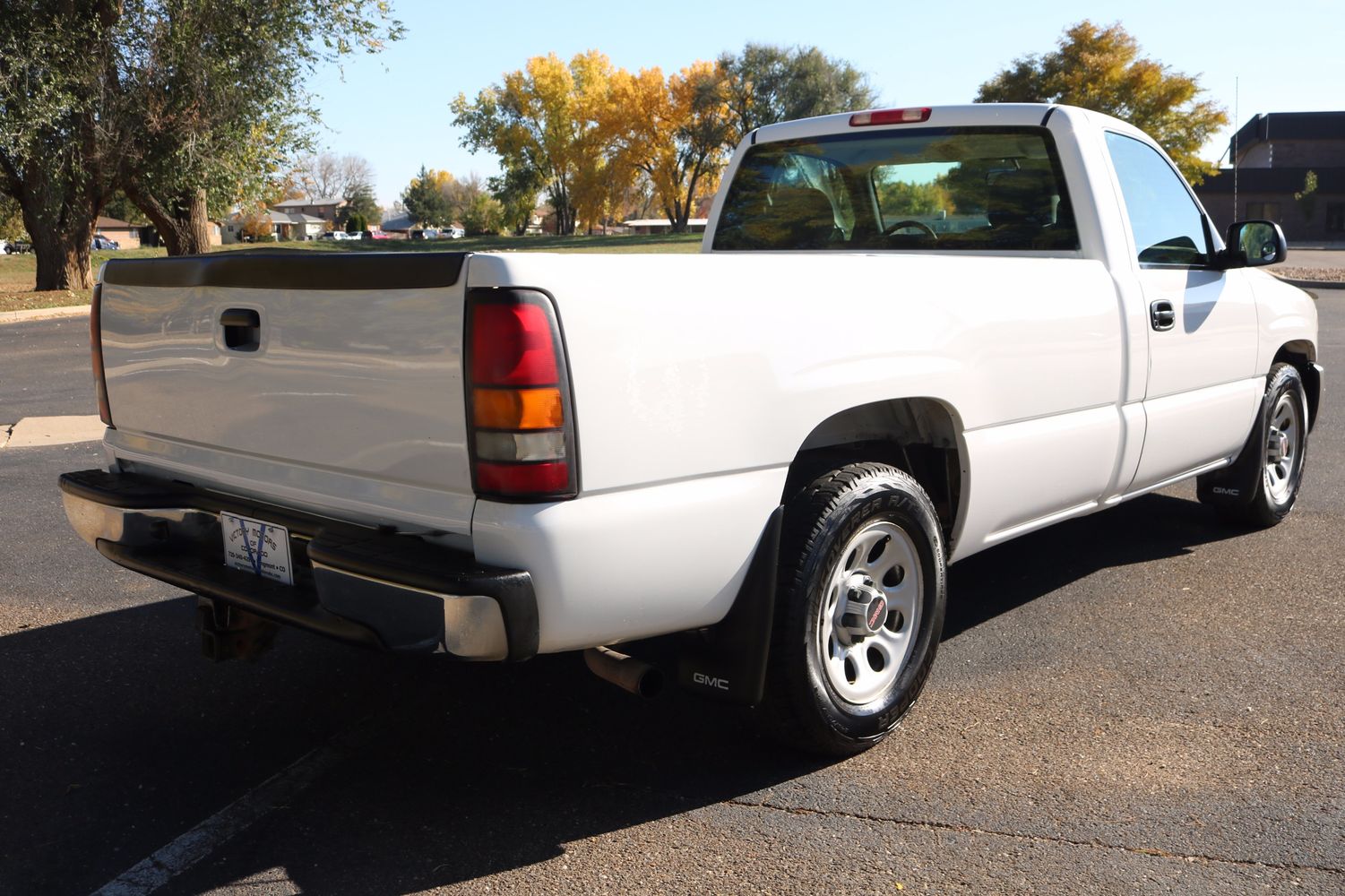 2006 GMC Sierra 1500 SL | Victory Motors of Colorado