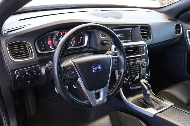 2015 Volvo S60 T6 R-Design Platinum | Victory Motors of Colorado