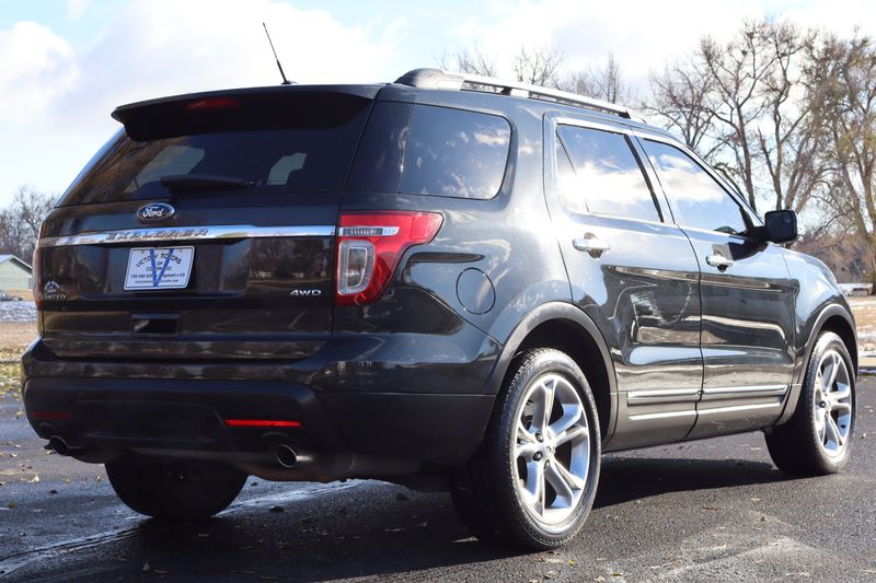 2014 Ford Explorer Photos