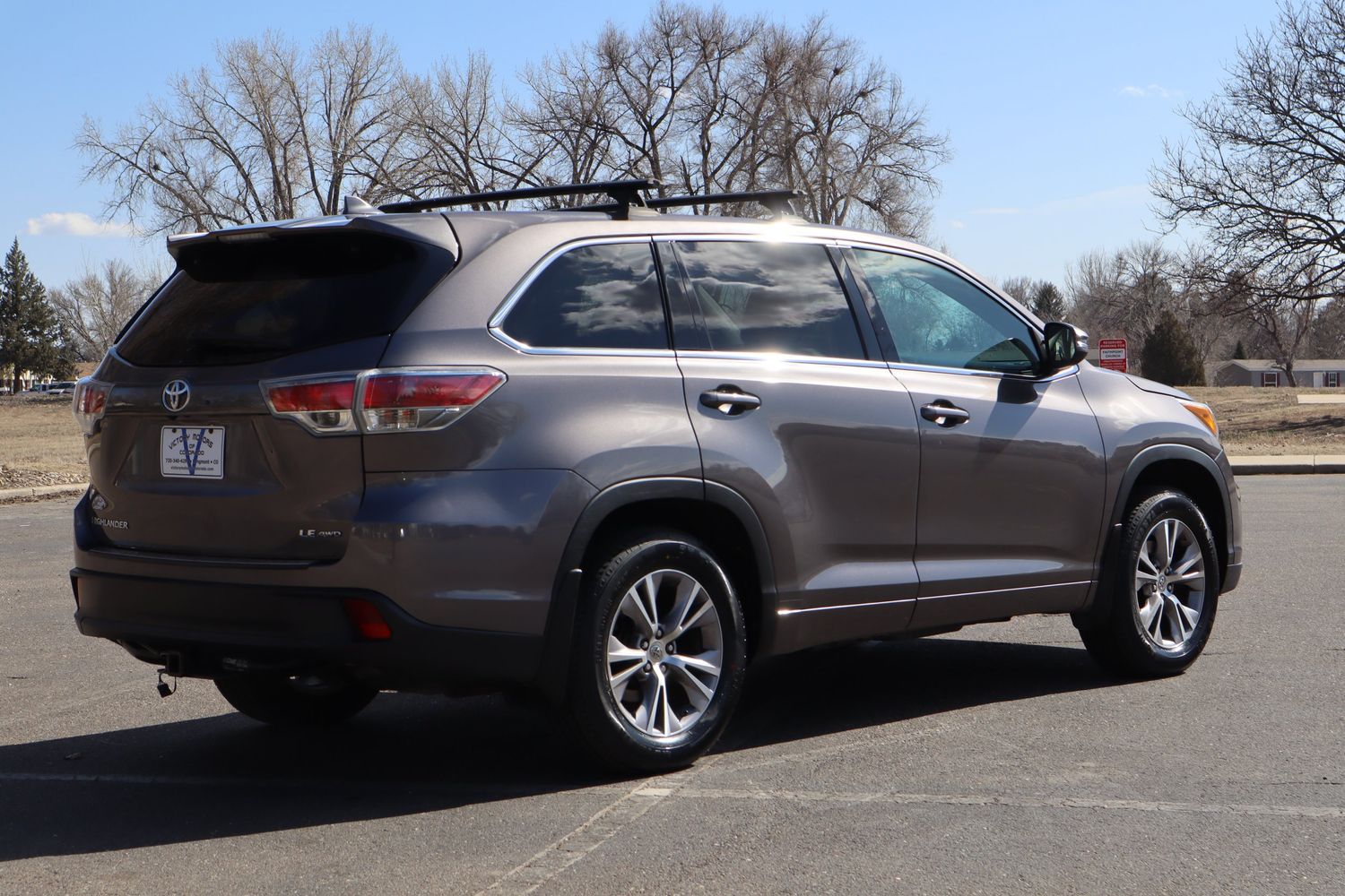 2015 Toyota Highlander LE | Victory Motors of Colorado