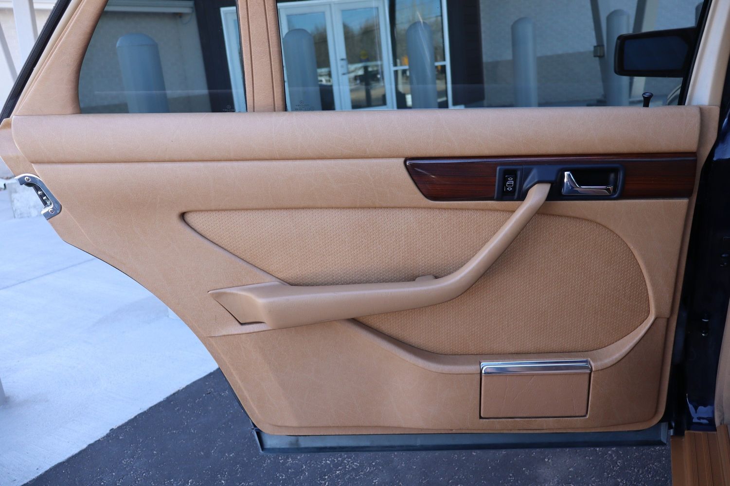 1988 Mercedes-Benz 420-Class 420 SEL | Victory Motors of Colorado