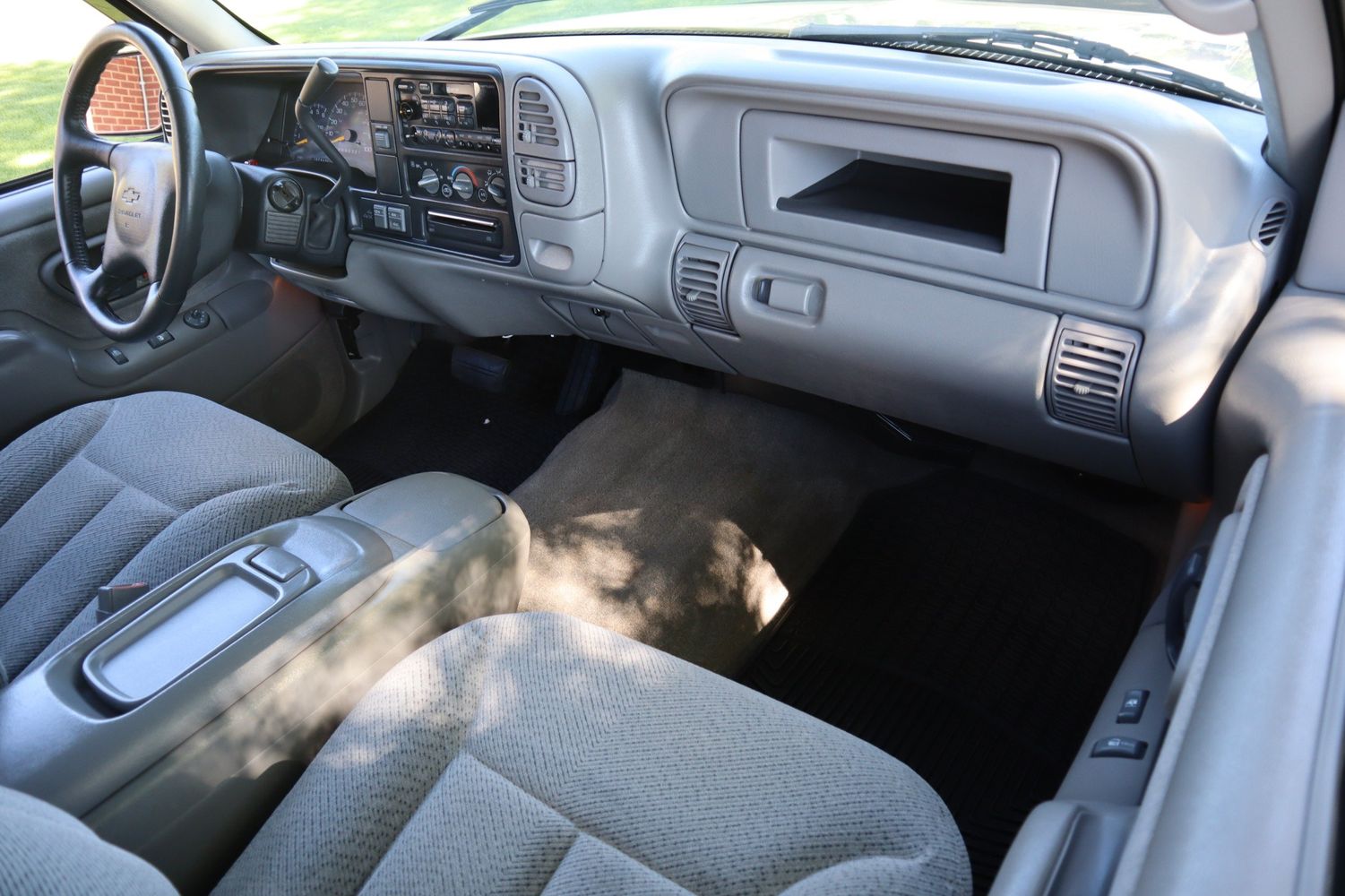 1998 Chevrolet C/K 2500 Series K2500 Silverado | Victory Motors of Colorado