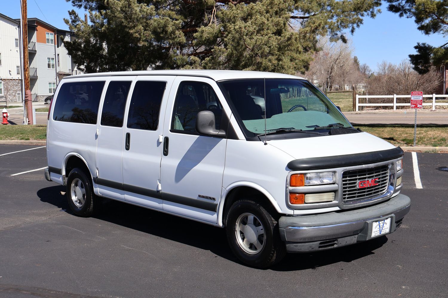 2000 GMC Savana G1500 | Victory Motors of Colorado