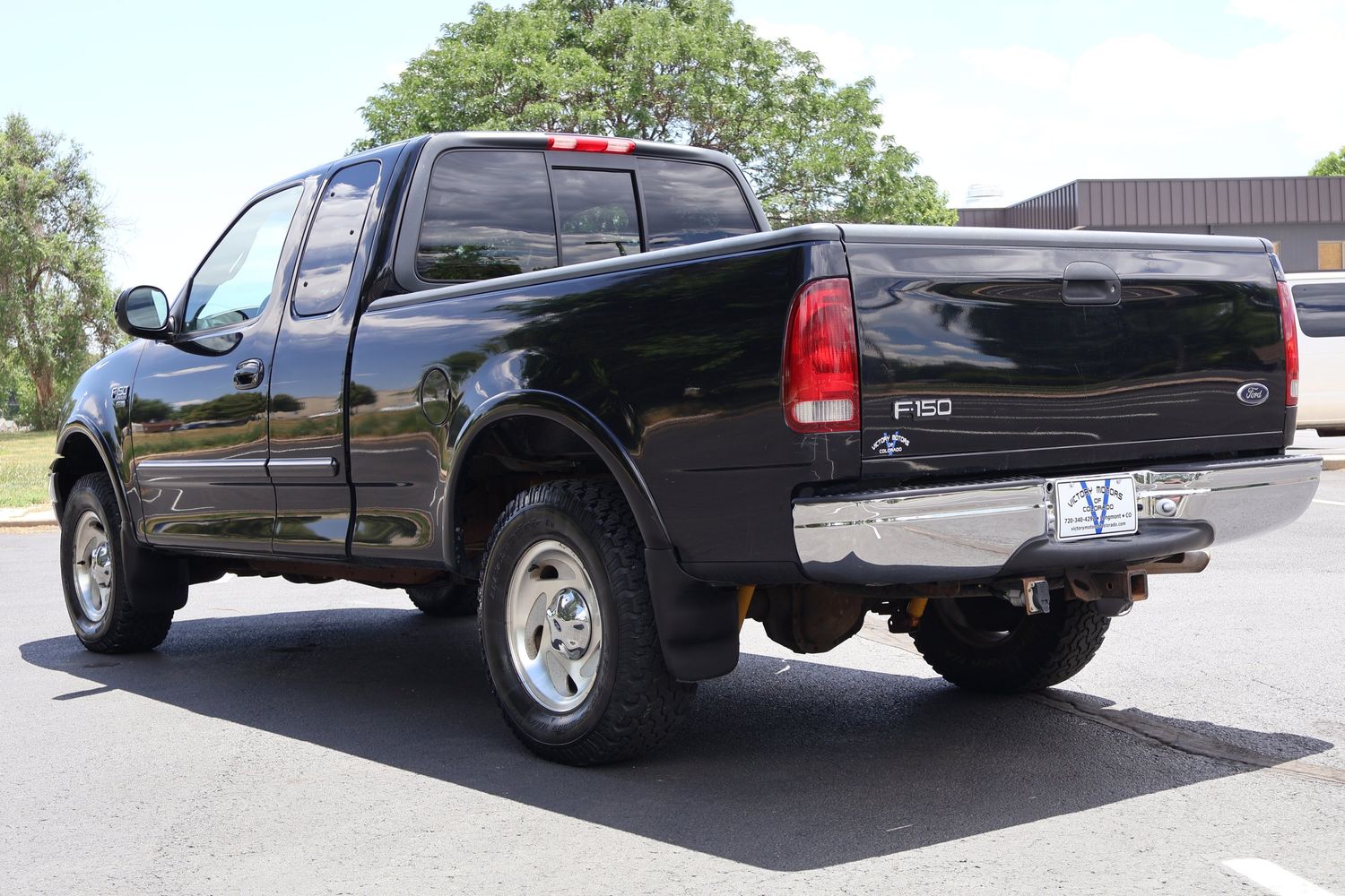 2000 Ford F-150 XLT | Victory Motors of Colorado