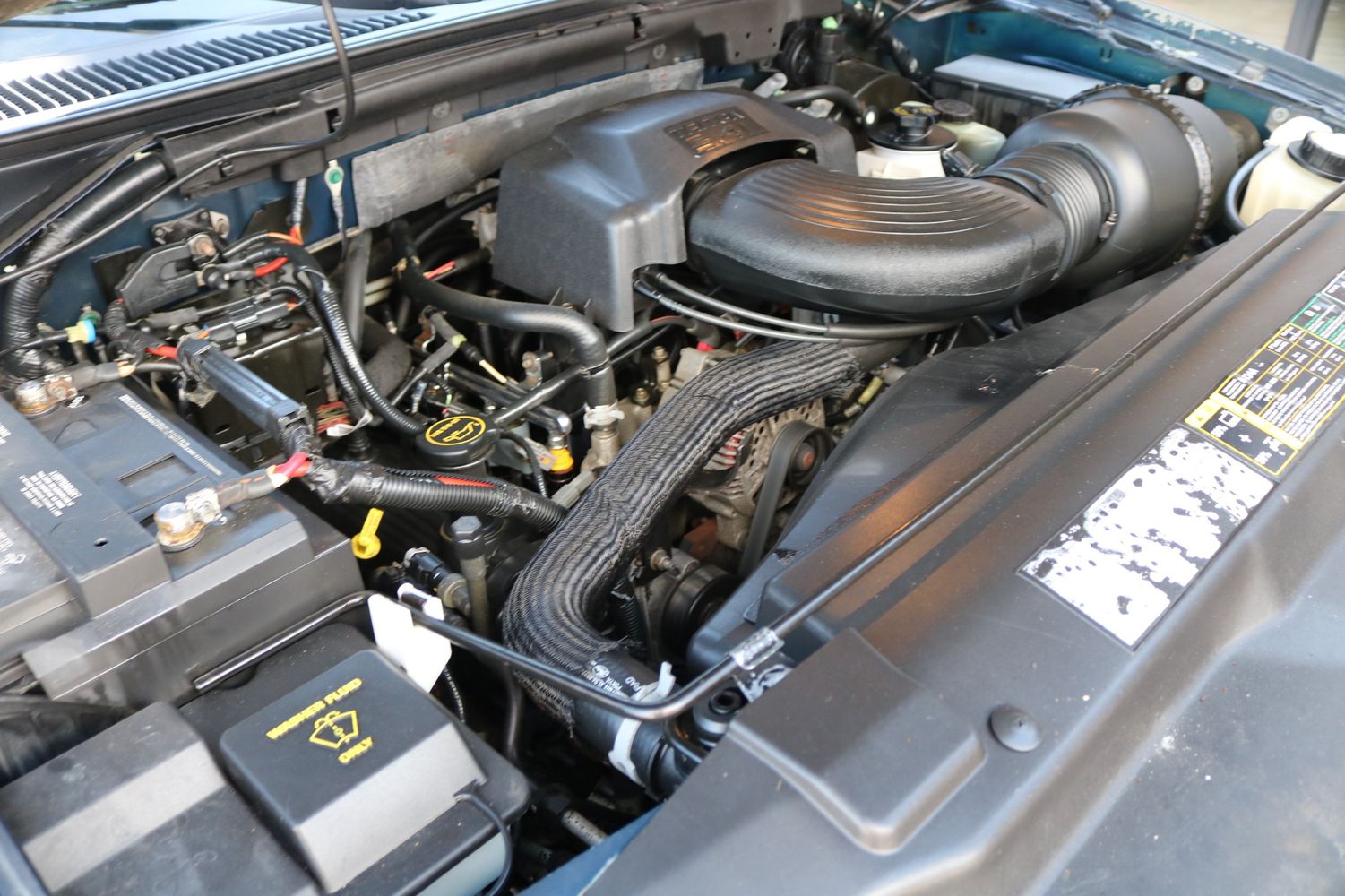 2002 Ford F-150 XLT | Victory Motors of Colorado