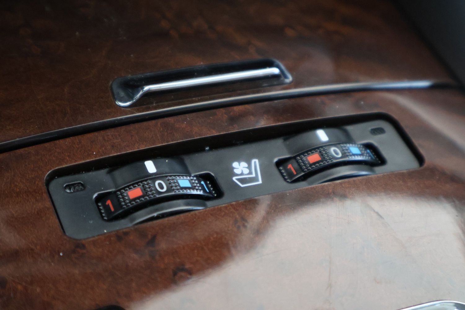 2010 Lexus IS 250 Base | Victory Motors of Colorado