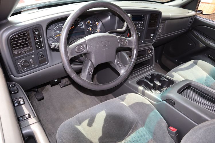 2004 Chevrolet Silverado 1500 LS | Victory Motors of Colorado